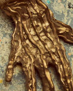 L'atelier de Jean-Marie Appriou, sculpteur d'un monde en fusion