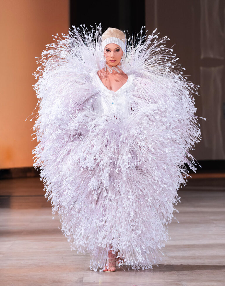 Le premier défilé haute couture Germanier printemps-été 2025