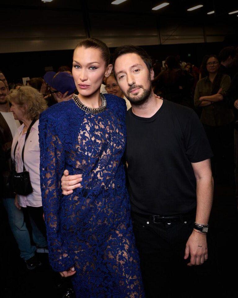 Les célébrités au défilé Saint Laurent automne-hiver 2025-2026